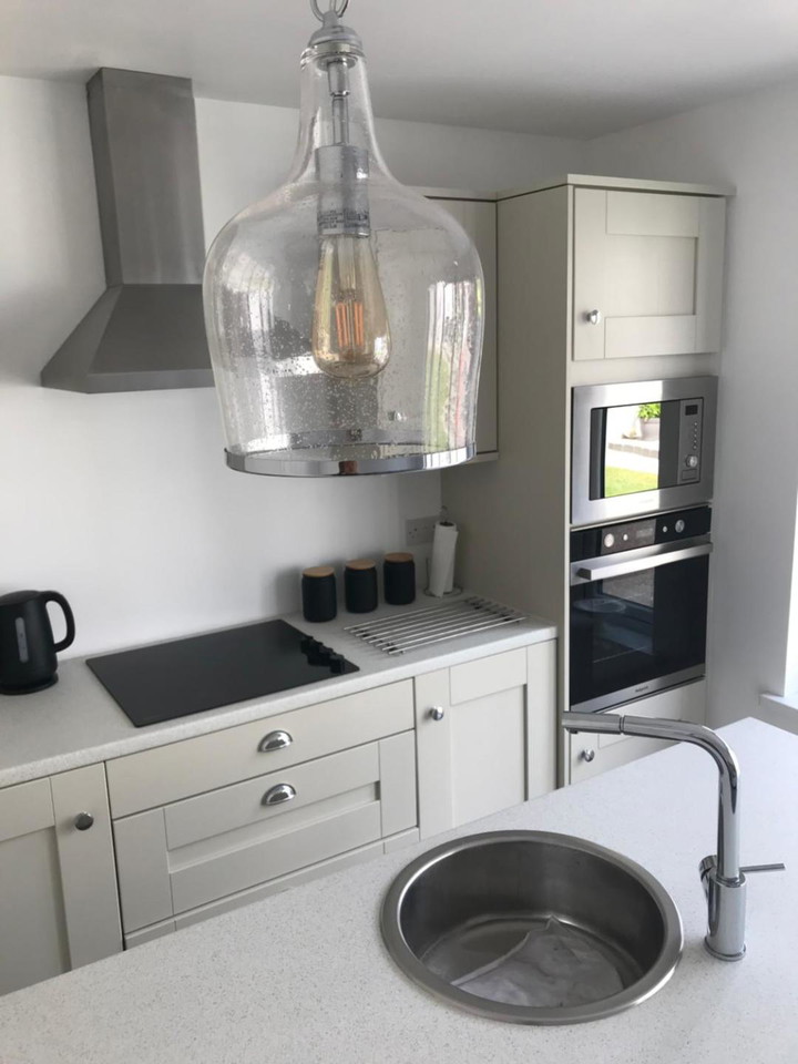 Unique Belfast Stay - Free Secure Onsite Parking Available - Belfast