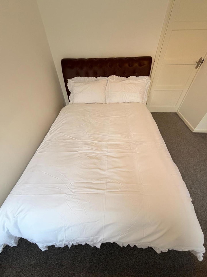 Precious House 2 - Loughborough