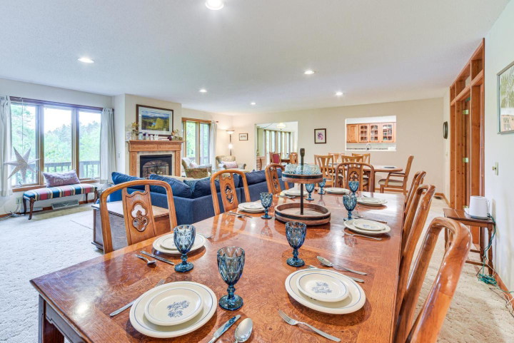Lakeside Spooner Home W/ Game Room & Views! - Wisconsin