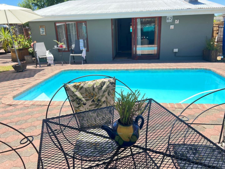 Tuinhuis - Oudtshoorn