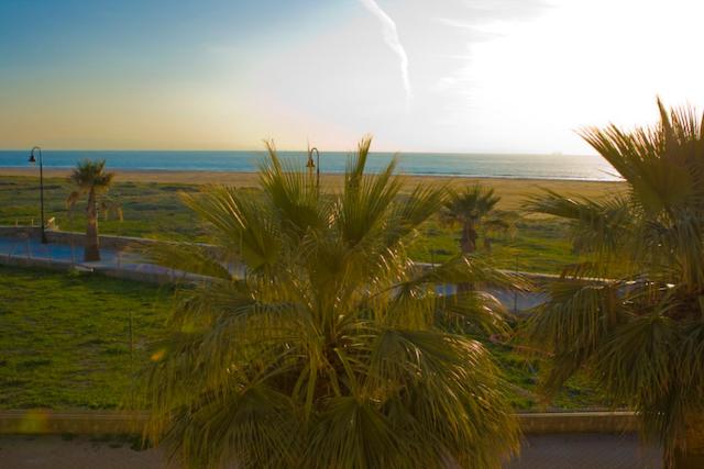 Apto En Primera Línea De Playa - Spain
