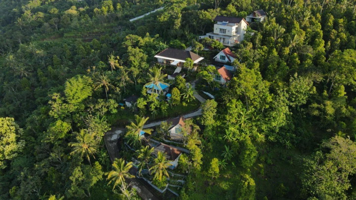 Ling & Louie's Mountain - Bali