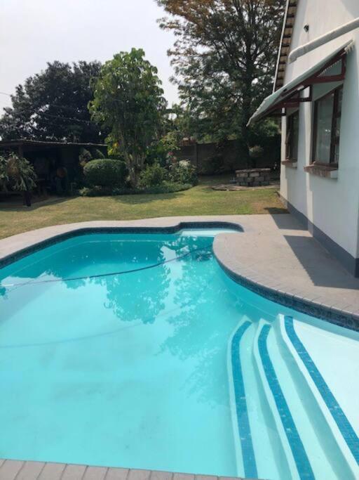 Welcoming One Bedroom Flatlet With Pool - Pietermaritzburg