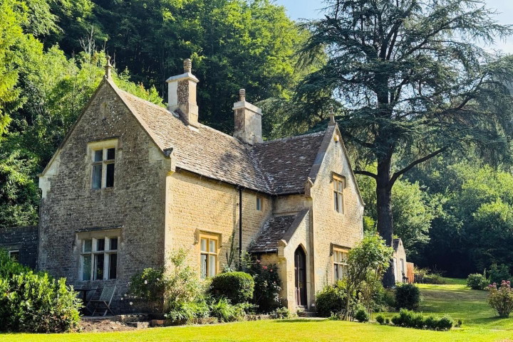 Owlpen Manor Cottages - Stroud, UK