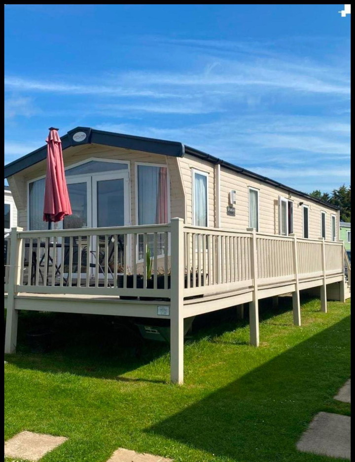 Weeley Bridge 3 Bedroom Luxury Holiday Home - Mersea Island