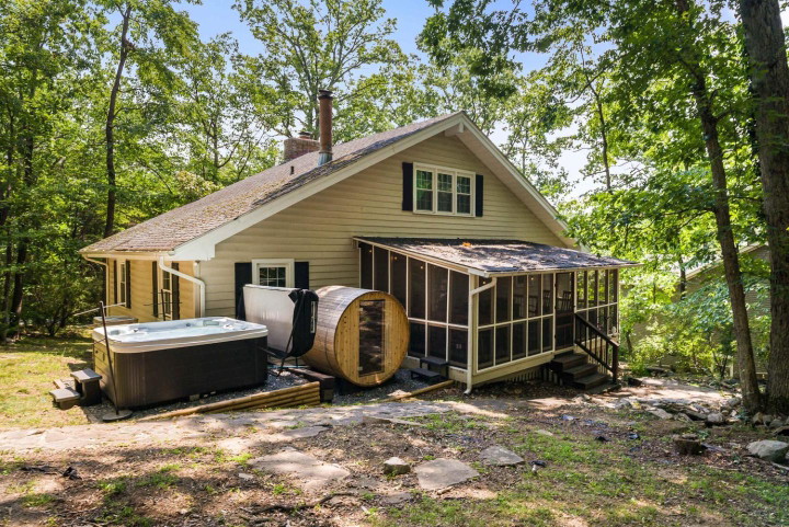 Cozy Retreat - Sauna Hot Tub & Game Room In Va - Shenandoah, VA