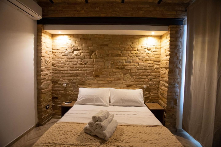 Al 54 Accommodation - San Benedetto del Tronto
