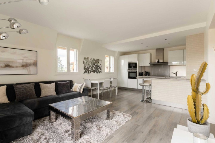 Stunning 2-bedroom Accommodation - Pool And Tennis - Blonville-sur-Mer