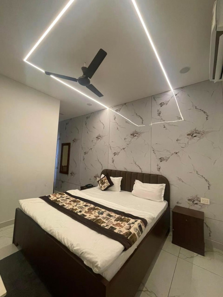 Bombay Residencee - Patiala