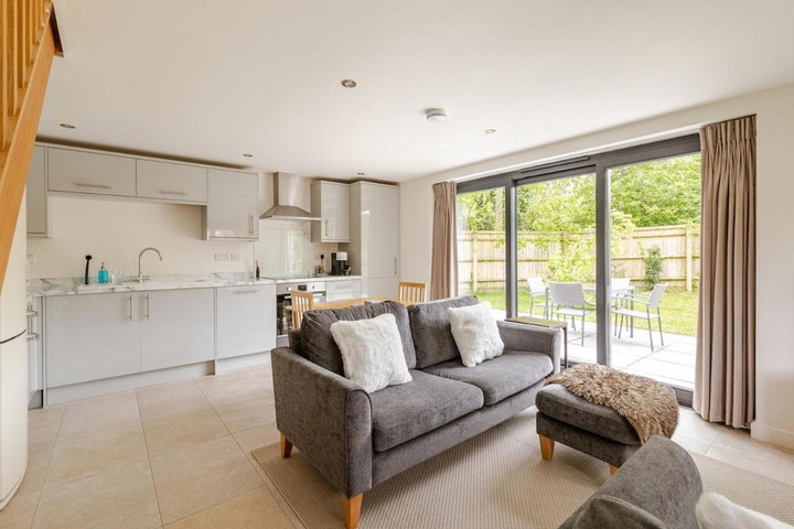 Idyllic Village, Gateway To The Cotswolds, Nr Pub - Witney