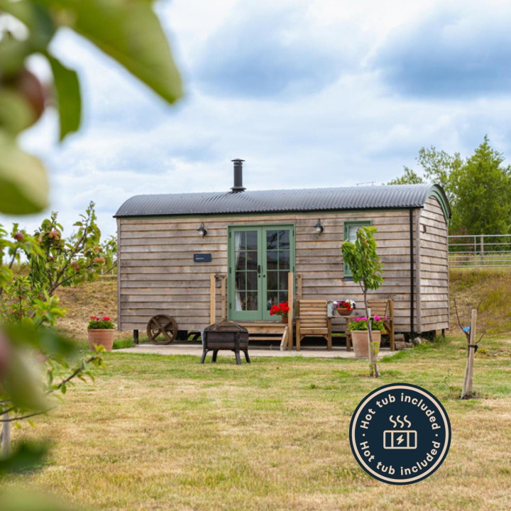 Coldharbour Luxury Shepherds Hut With Hot Tub - Winchelsea