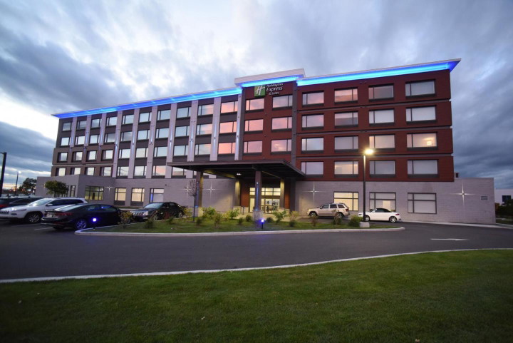 Holiday Inn Express & Suites - Gatineau - Ottawa By Ihg - Gatineau