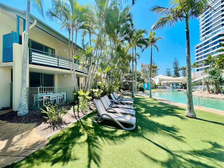 Diamond Beach 85 - Broadbeach