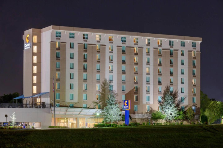 Comfort Inn & Suites Presidential - Little Rock
