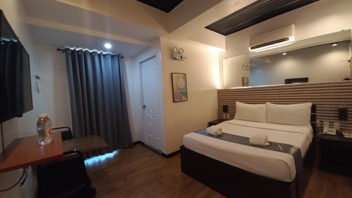 Ykg Hotel - Mati