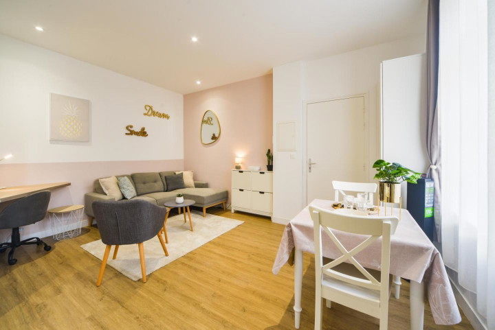 Les Carnaux- Parking - Terrasse - Chambray-lès-Tours
