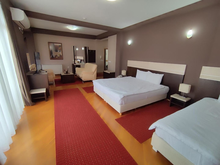 Premier Hotel - Skopje