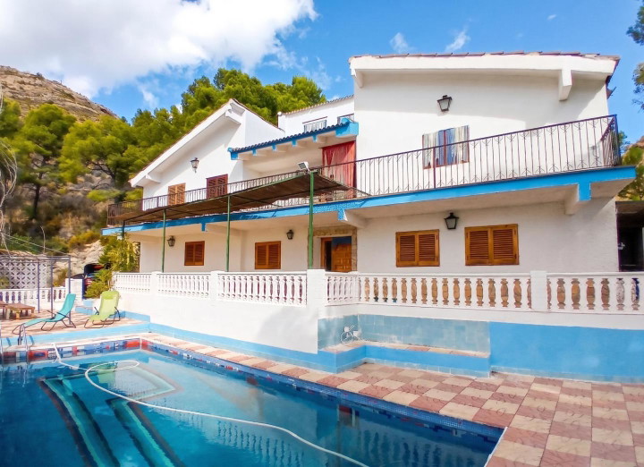 Picturesque Villa In Chulilla With Private Pool - Chulilla