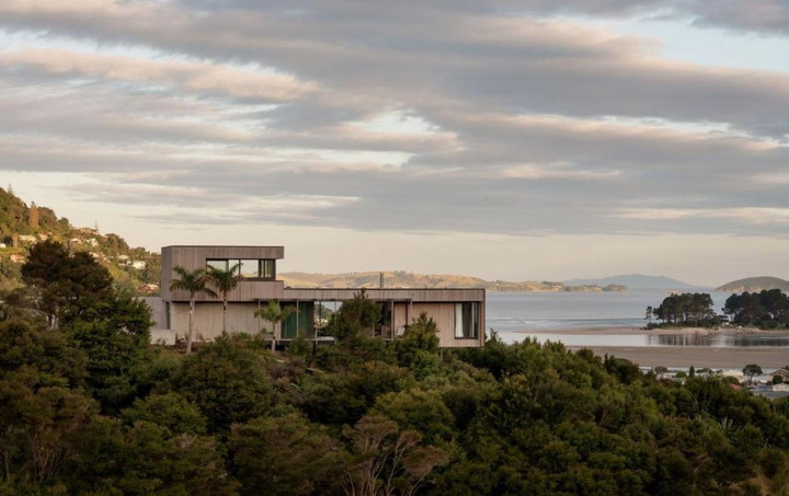 The Rise - Private Sauna, Sea & Mountain Views - Tairua