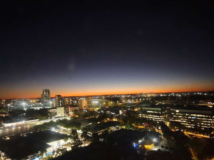 Sky High Harbour Bridge View - Sydney Olympic Park - Strathfield