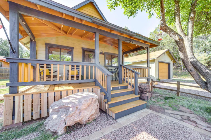 Pine Cabin W/ Fire Pit & Gazebo - Steps To Trails - Pine, AZ