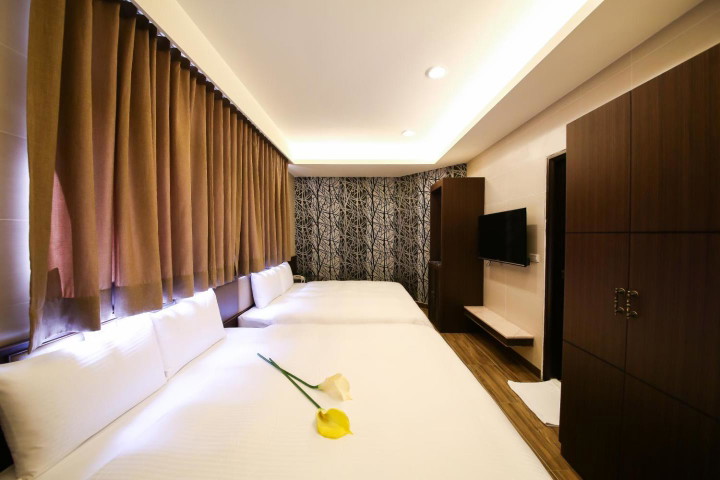 Maple Hotel Second Branch - Tainan City