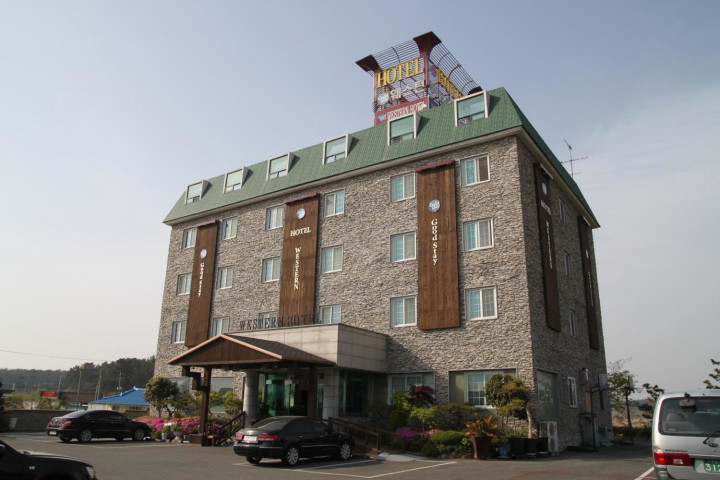 Gunsan Western Hotel - Gunsan