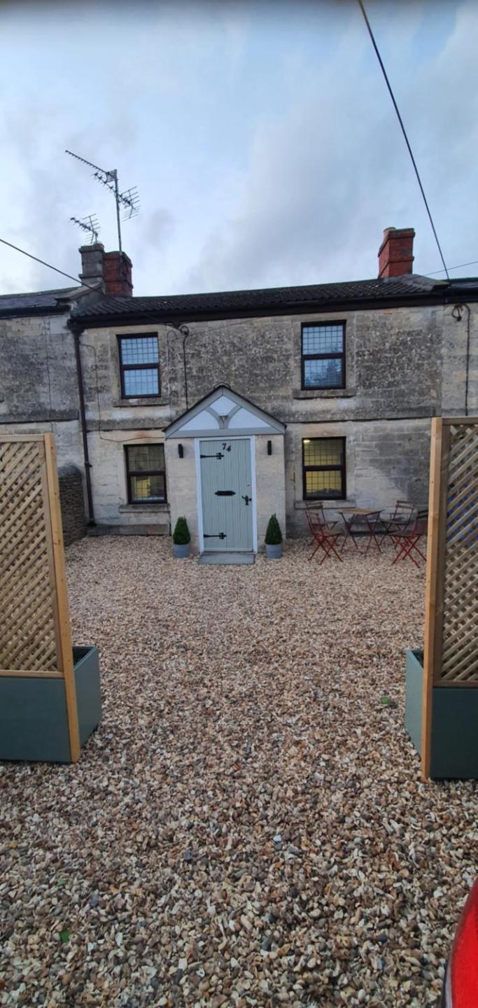 Quirky Cottage - Dogs Welcome - Castle Combe