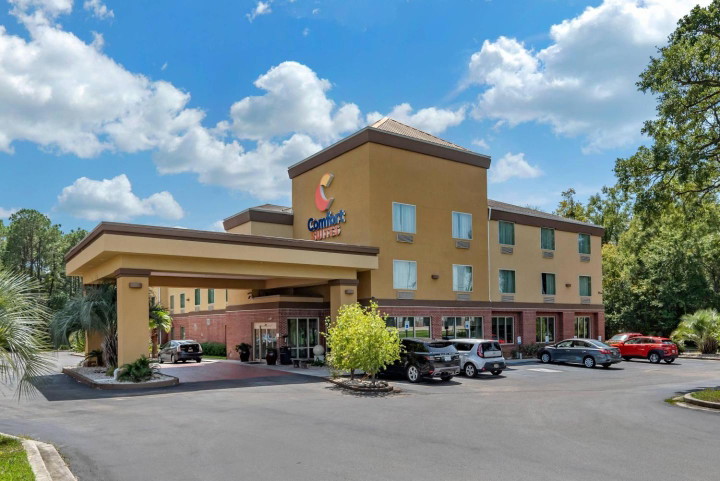 Comfort Suites Biloxi/ocean Springs - Biloxi, MS