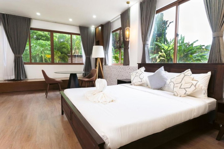The Glens Tagaytay - King Suite - Tagaytay