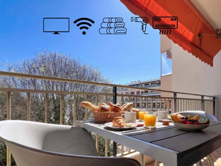 T3 Spacieux Antibes Centre Avec Doubles Balcon - Antibes