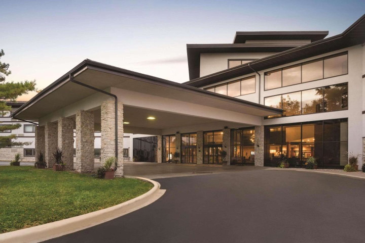 Oneida Casino Hotel - Green Bay, WI