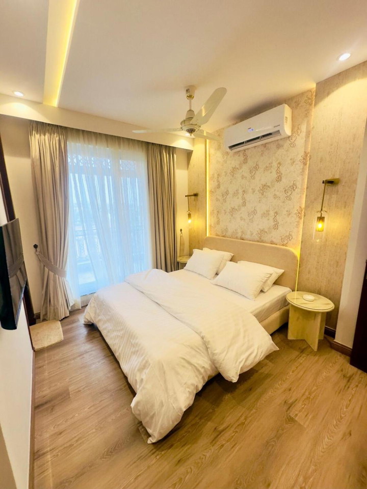 Arz Luxury 1bhk Wifi Pool Self Check-in - Lahore
