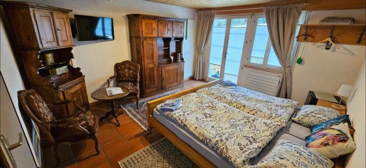 Miramont Horse Trekking Hostel - Alpes