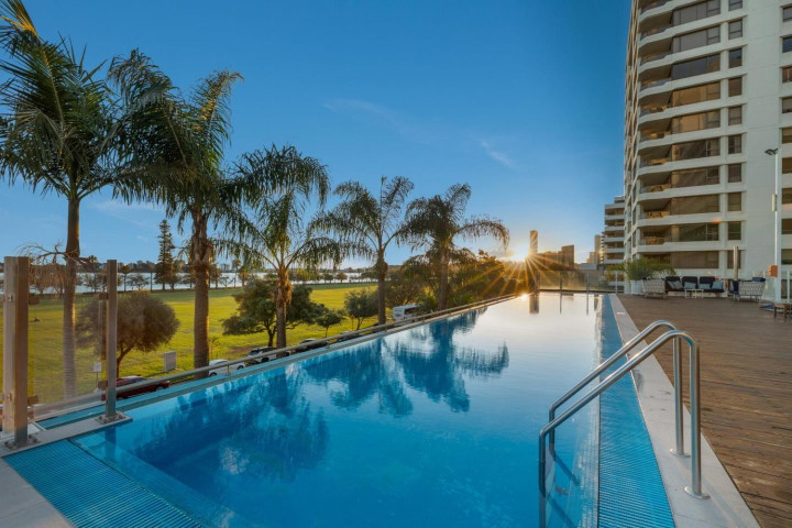Crowne Plaza Perth By Ihg - South Perth