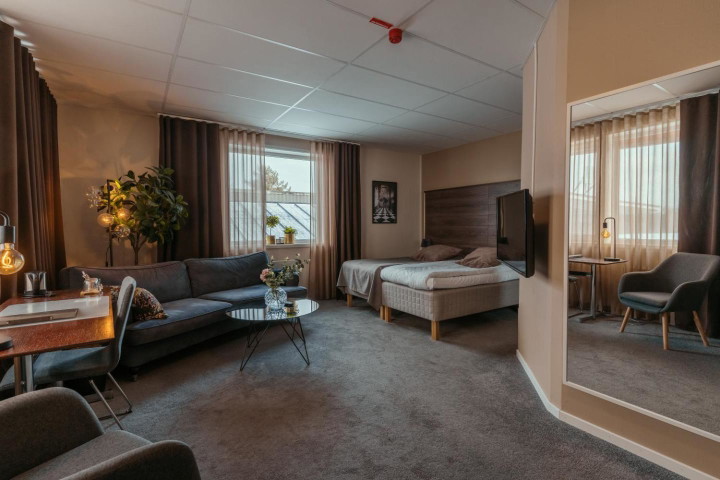 Hotell Entré Norr - ウーメオー