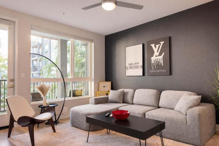Comfortable Home With Pool & Gym 10 Min To Disneyland - Tustin, CA