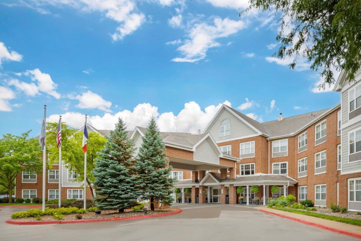 Country Inn & Suites By Radisson, Des Moines West, Ia - West Des Moines, IA