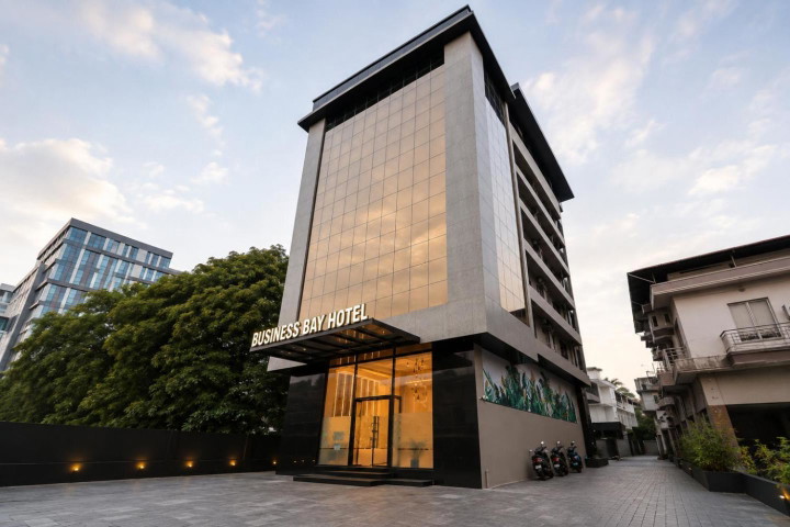 Business Bay Hotel Kochi, Near South Railway Station - Cochin