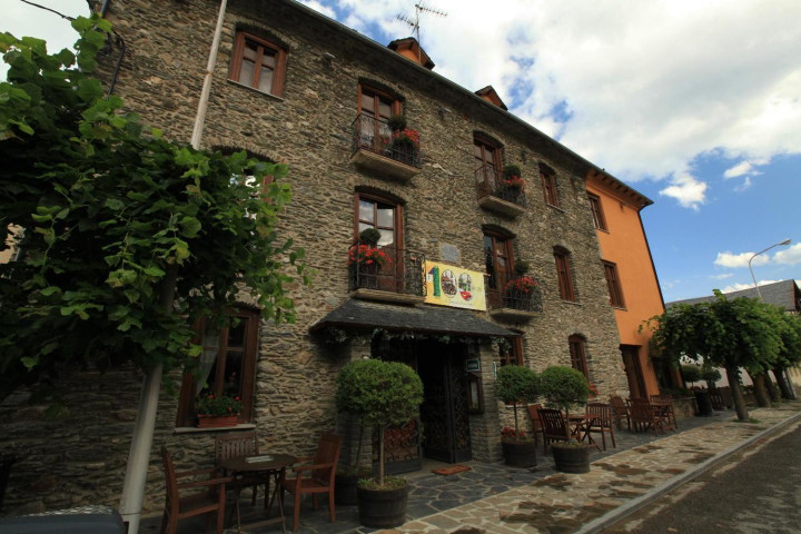 Hotel Poldo - Espot