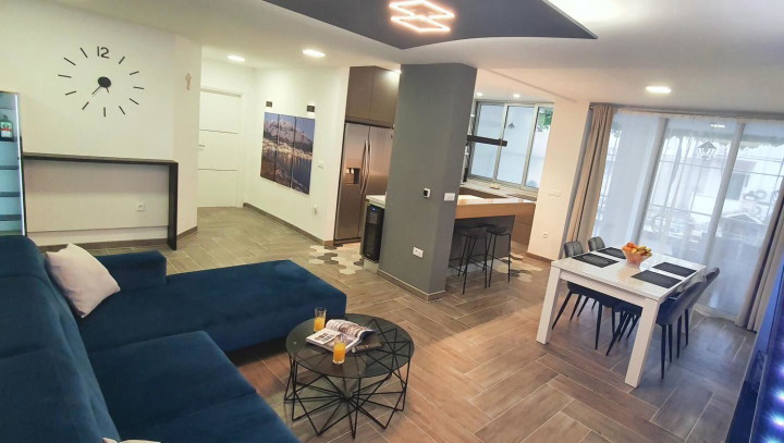 Apartmani Bernarda - Makarska