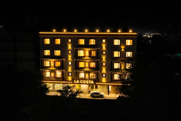 Hotel La Costa, A Luxury Hotel In Haridwar - Uttarakhand