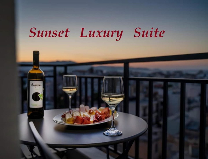 Sunset Luxury Suite - Rooftop Apartment In The City Center - Héraklion