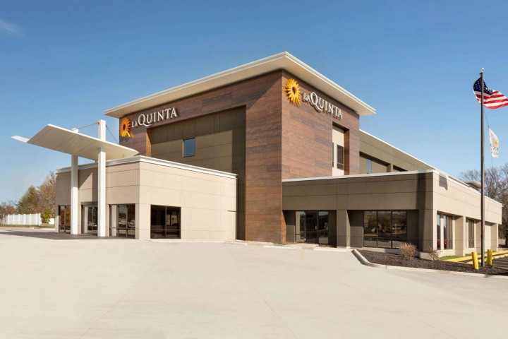 La Quinta Inn & Suites By Wyndham St Louis Route 66 - Kirkwood, MO