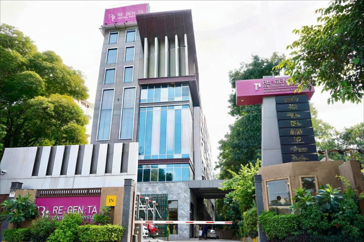 Regenta Central The Crystal Kanpur, - Kanpur