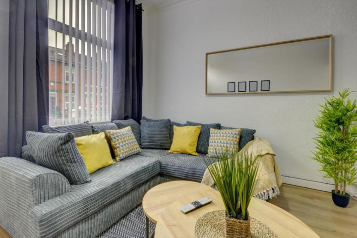 Cosy 2 Bedroom 4 Beds W Parking Near City Centre - Coventry