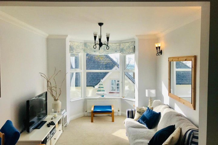 Southgrove View, Family Holiday Cottage - Isle of Wight