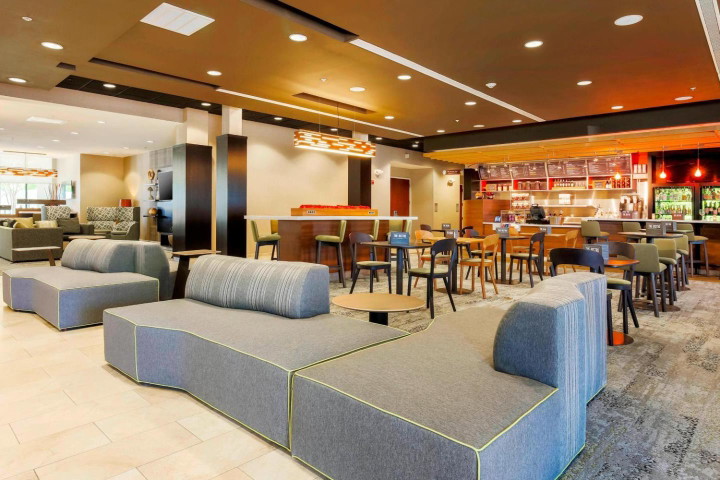 Courtyard By Marriott Dallas Arlington South - 맨스필드