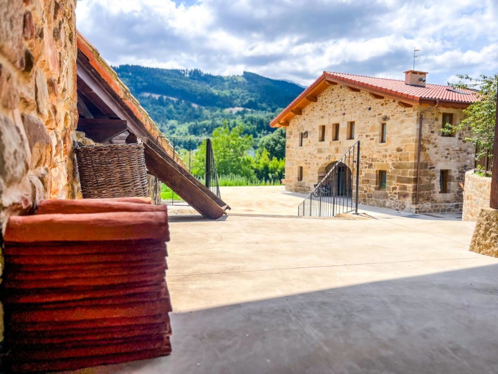 Solatsu Baserria - Apartamentos Rurales - Mondragón