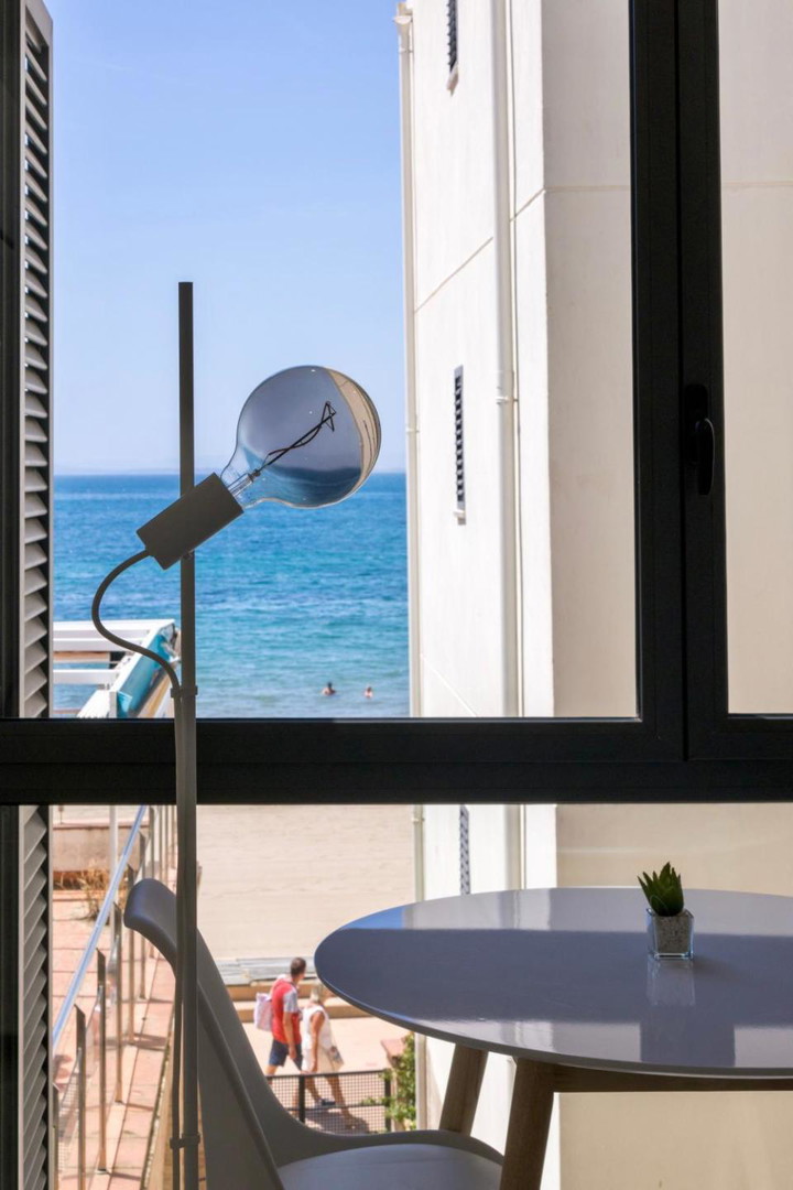 Estudios Stella Maris - Cadaqués